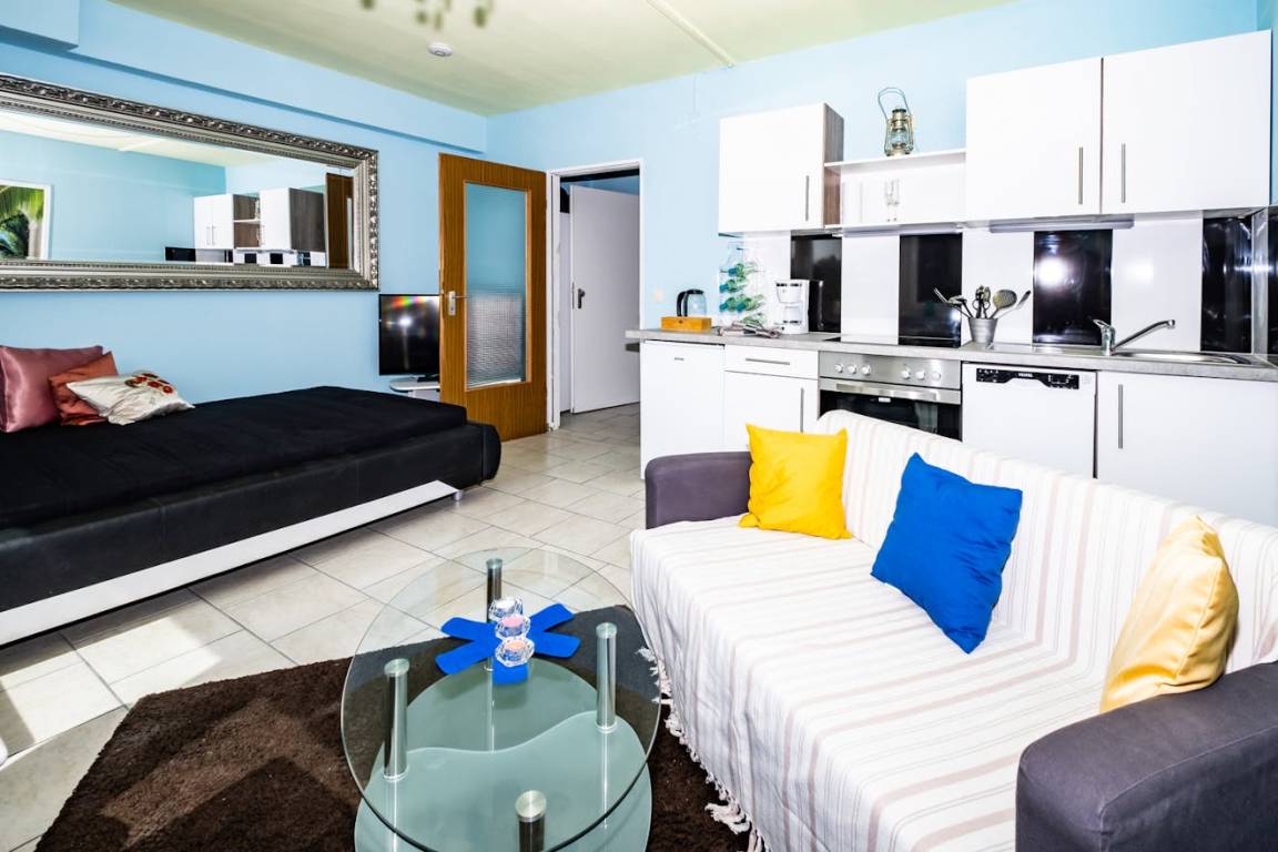 32 M² Apartment ∙ 2 Guests - Bonn