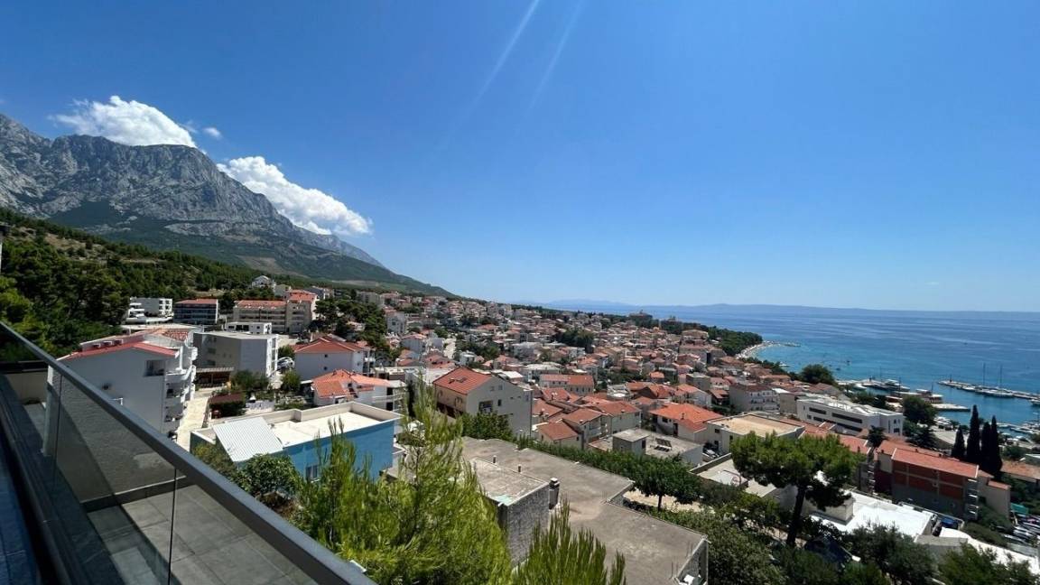70 M² Appartement ∙ 2 Slaapkamers ∙ 4 Gasten - Baška Voda
