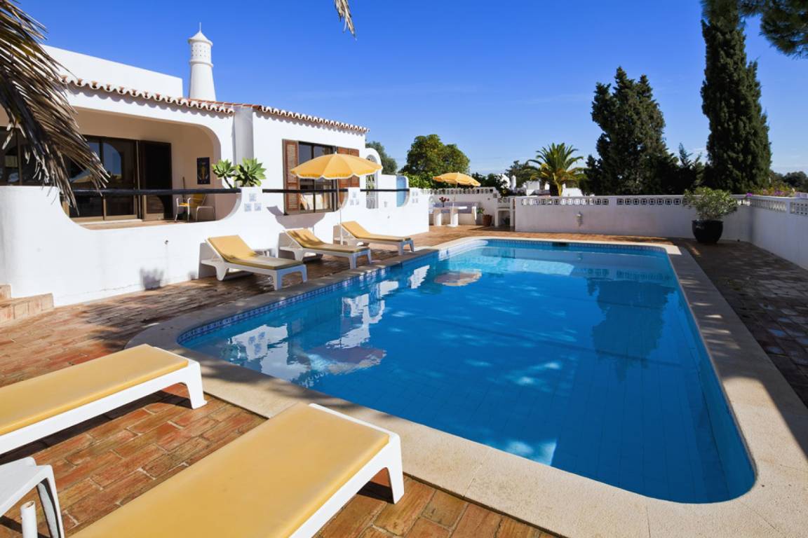 160 M² Villa ∙ 2 Bedrooms ∙ 4 Guests - Praia da Rocha