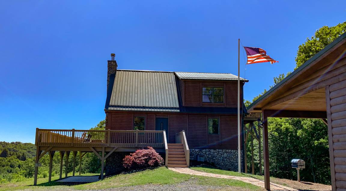 204 M² House ∙ 4 Bedrooms ∙ 10 Guests - West Jefferson, NC