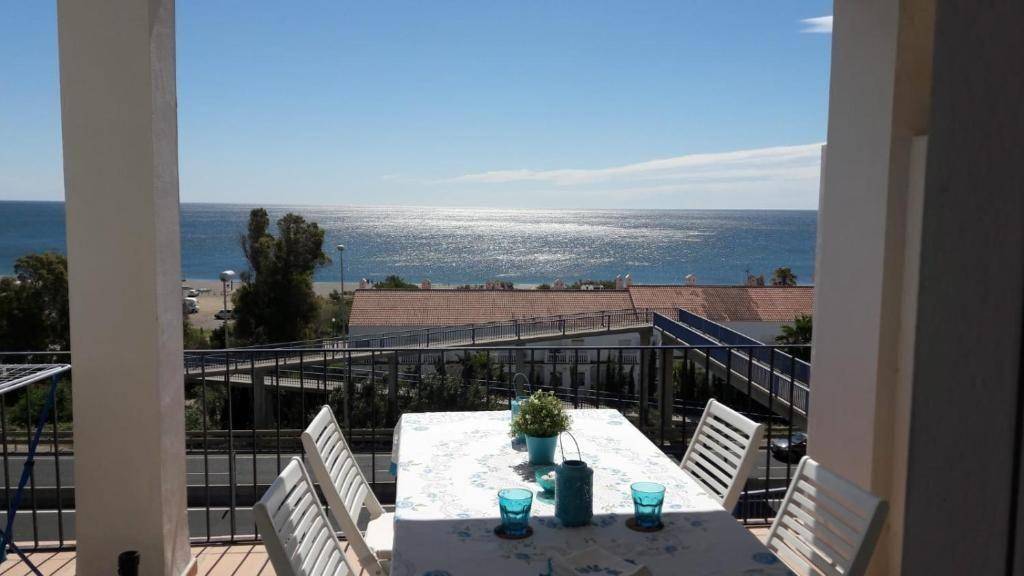 89 M² Apartment ∙ 2 Bedrooms ∙ 4 Guests - Sotogrande
