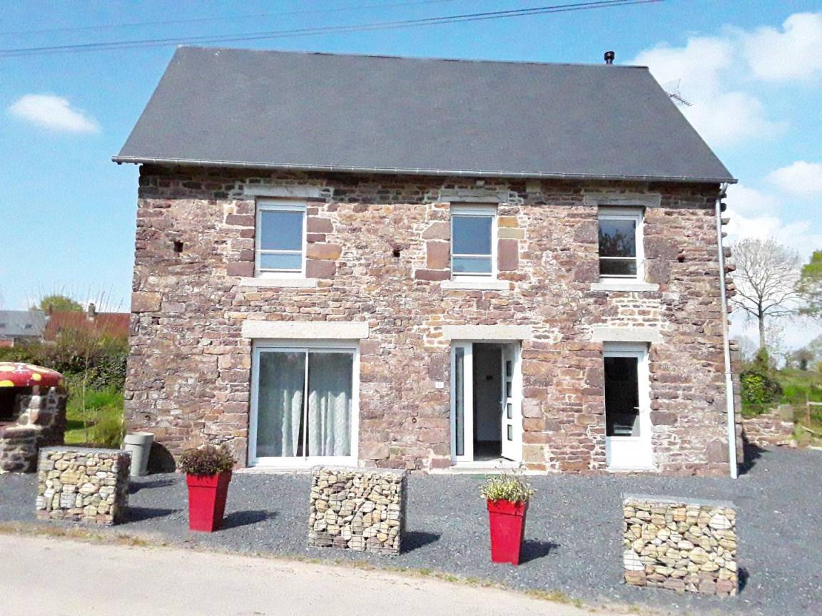 110 M² Gîte ∙ 3 Chambres ∙ 6 Personnes - Cotentin