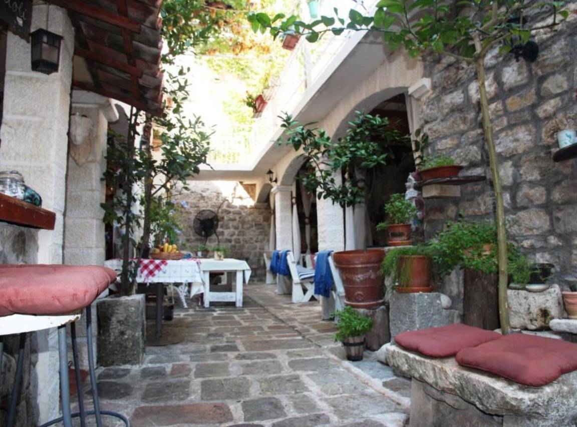 18 M² House ∙ 1 Bedroom ∙ 2 Guests - Budva
