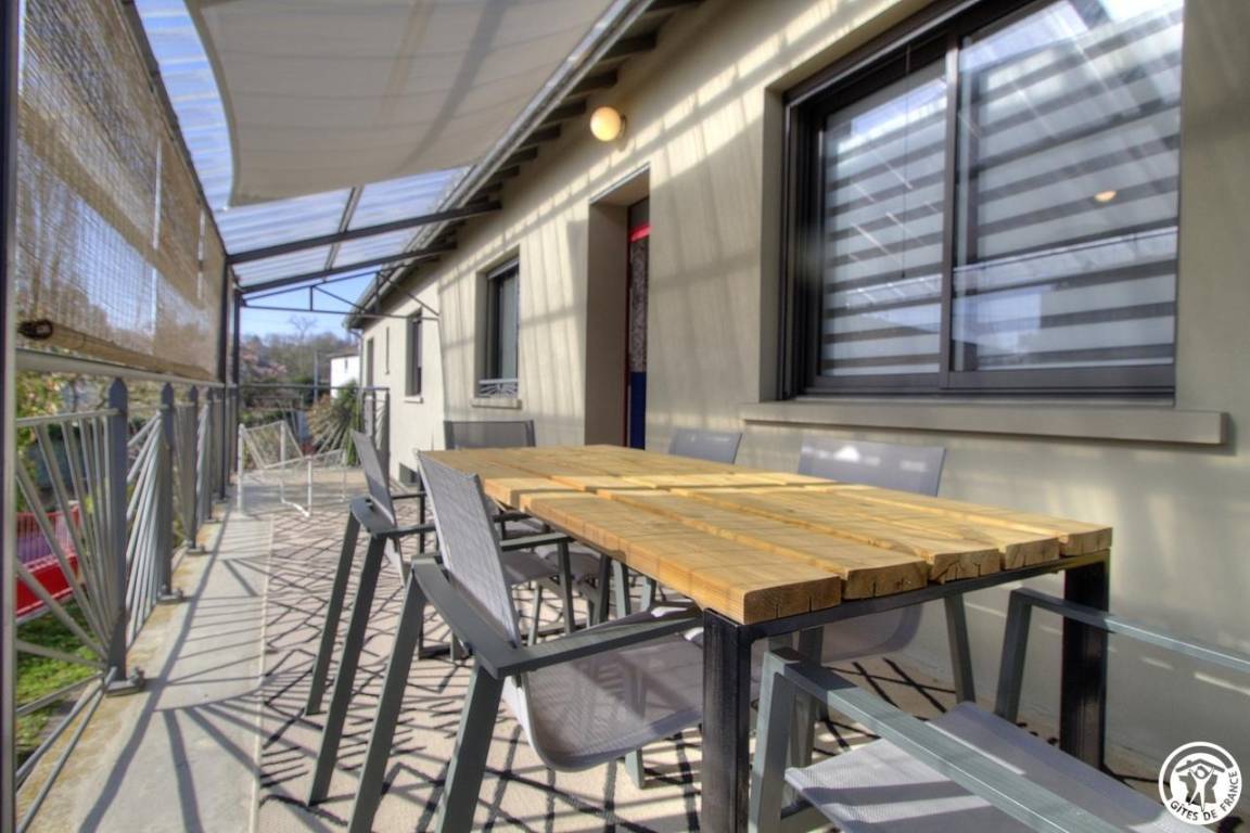 80 M² Gîte ∙ 2 Chambres ∙ 6 Personnes - Ain