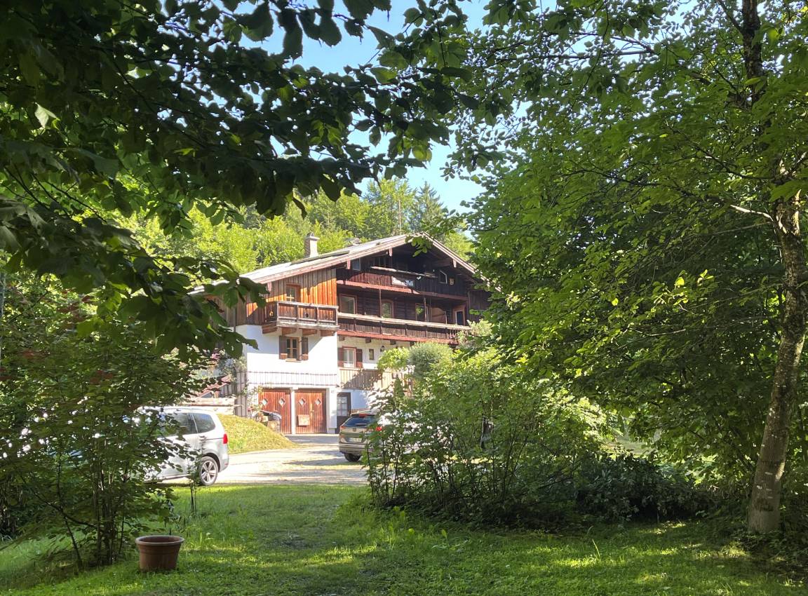 56 M² Ferienwohnung ∙ 2 Schlafzimmer ∙ 4 Gäste - Marktschellenberg