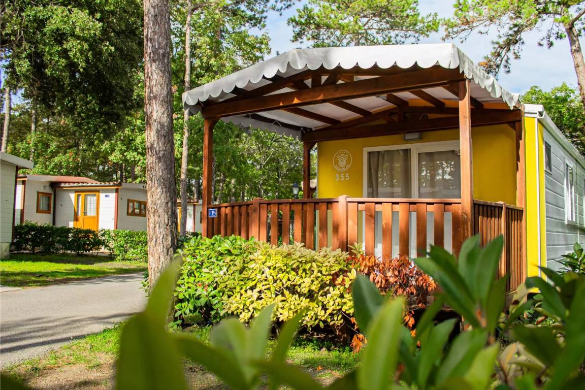 25 M² Camper/roulotte ∙ 2 Camere Da Letto ∙ 4 Ospiti - Trieste