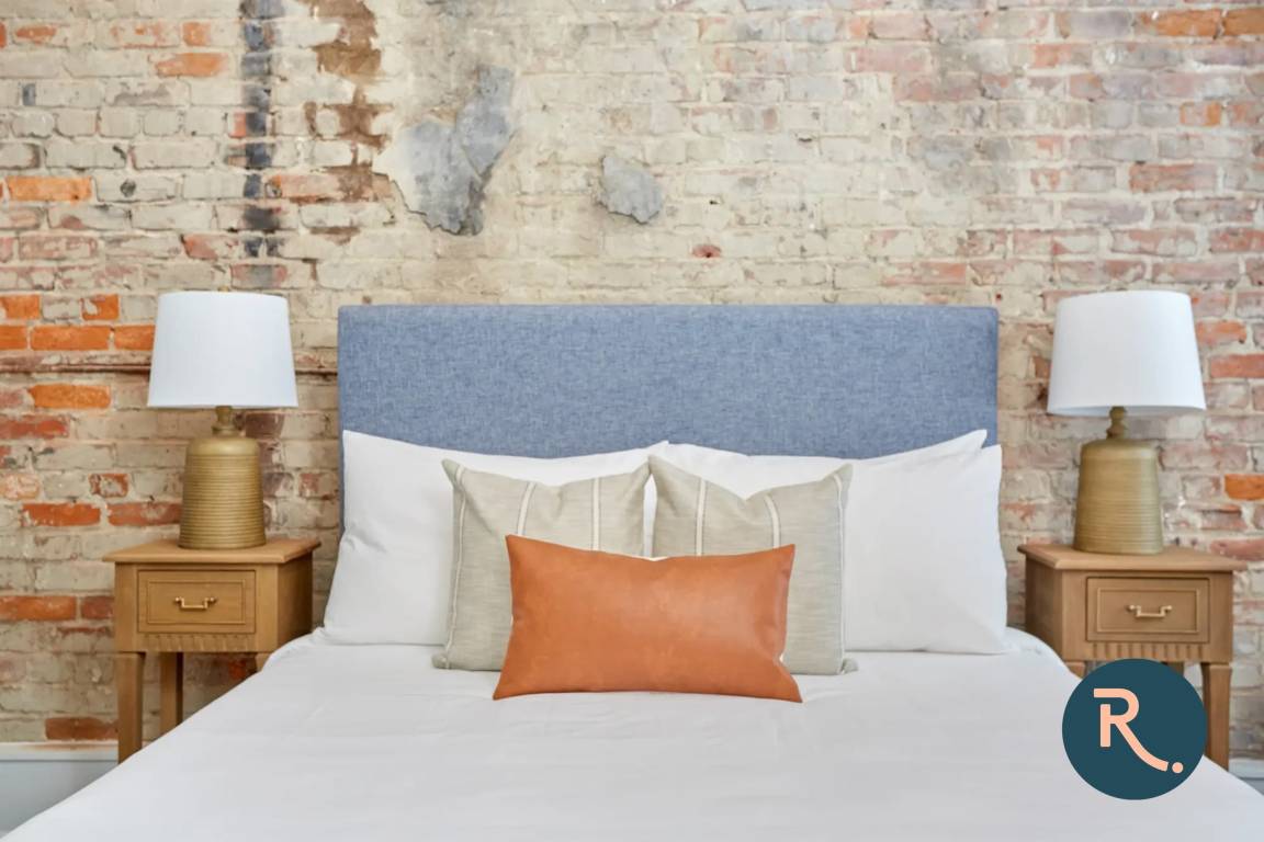 Apartment ∙ 2 Bedrooms ∙ 4 Guests - Metairie, LA