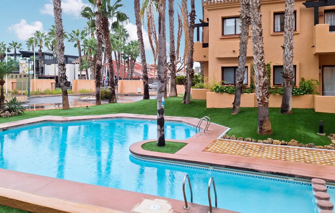 82 M² Apartamento ∙ 2 Habitaciones ∙ 5 Huéspedes - San Javier