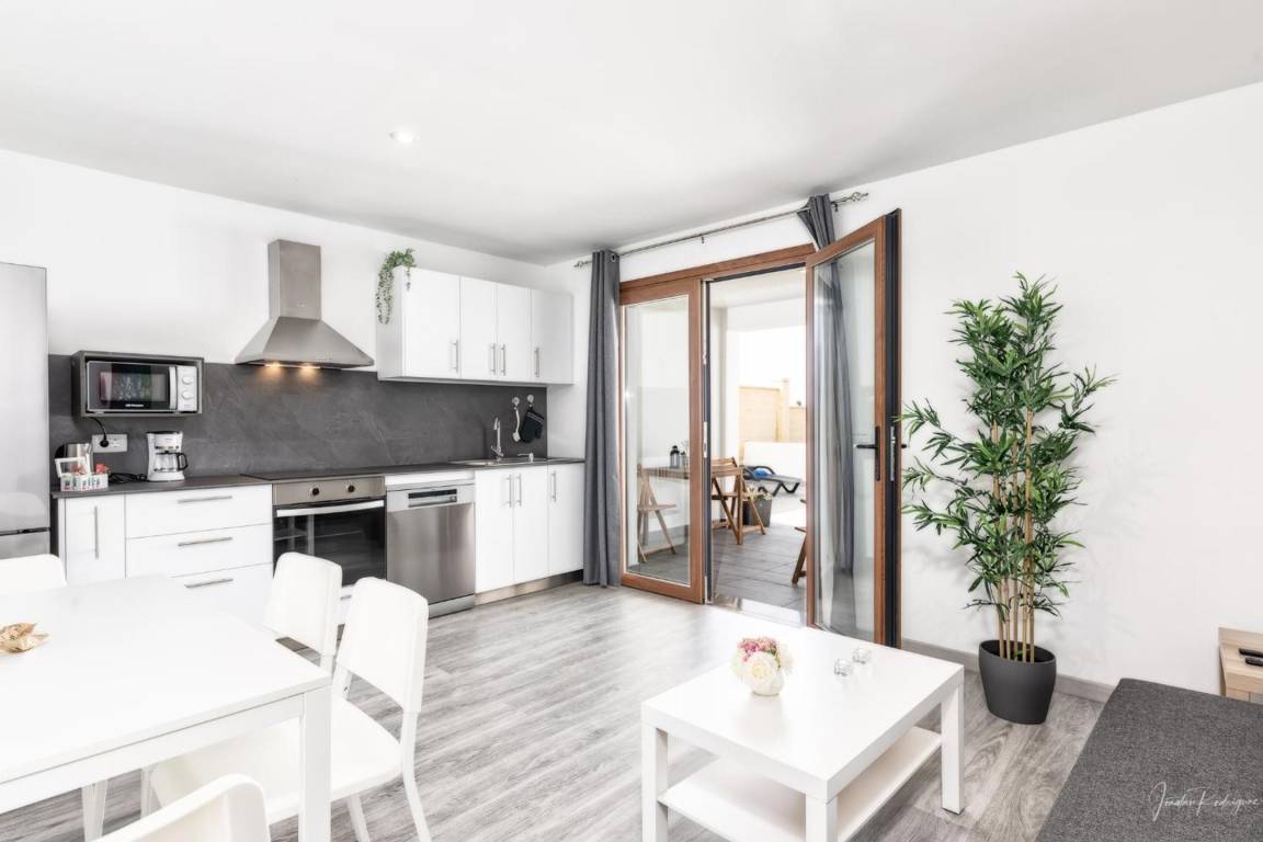 71 M² Ferienwohnung ∙ 3 Schlafzimmer ∙ 5 Gäste - El Paso