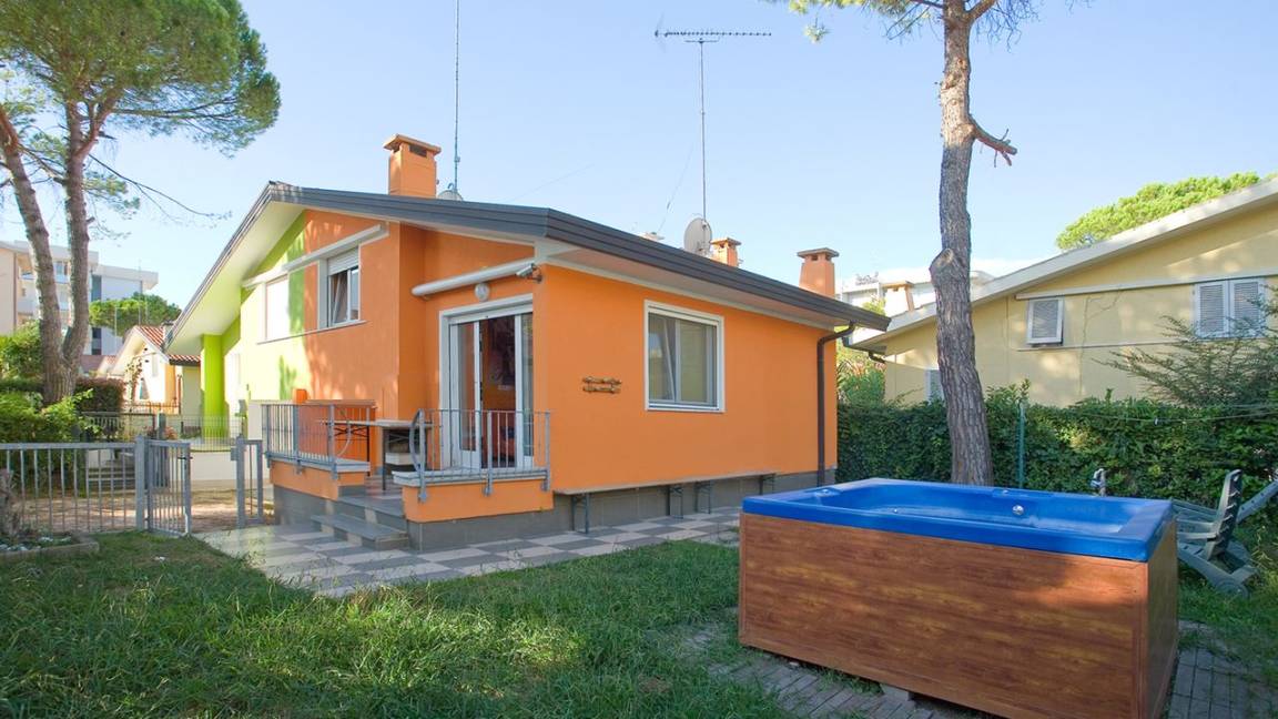 60 M² Apartment ∙ 2 Bedrooms ∙ 4 Guests - Bibione