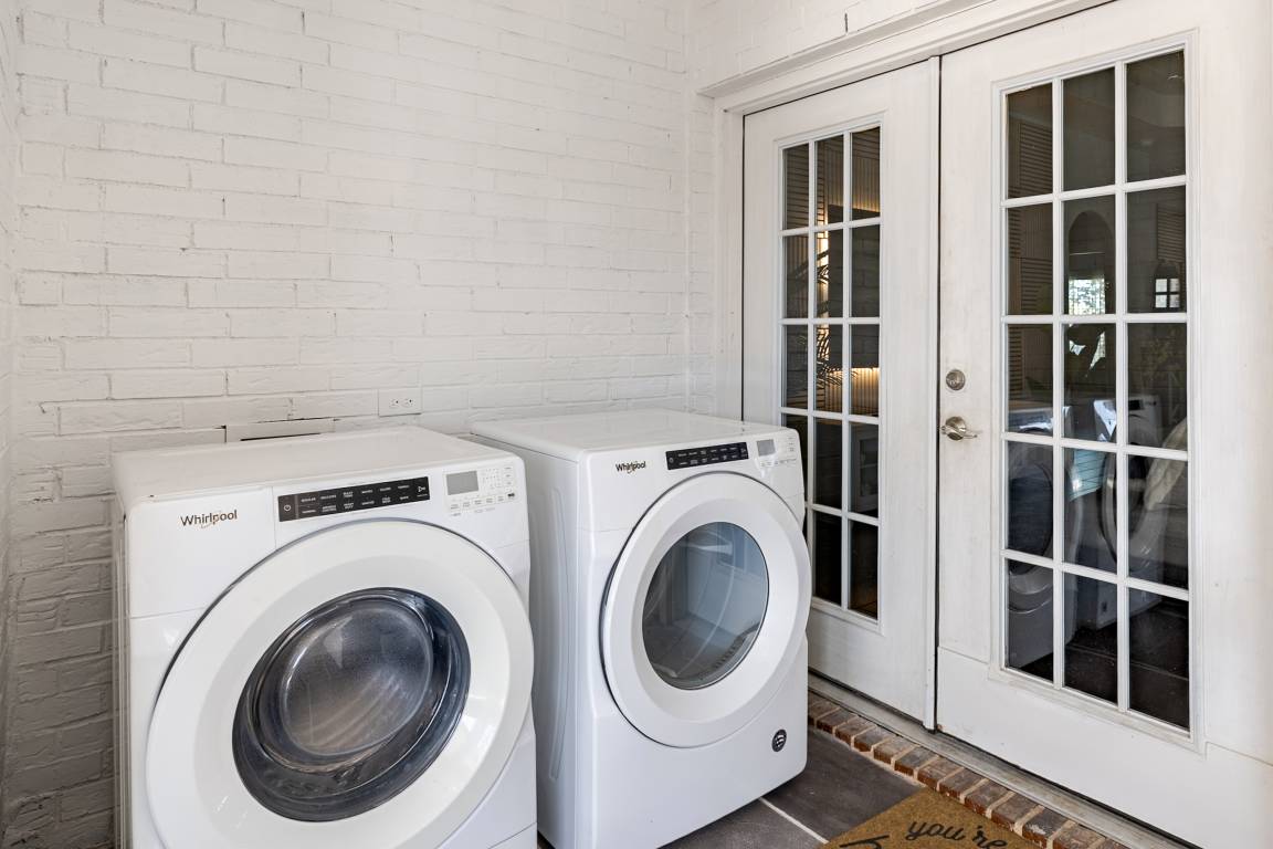 House ∙ 3 Bedrooms ∙ 6 Guests - Dallas, TX