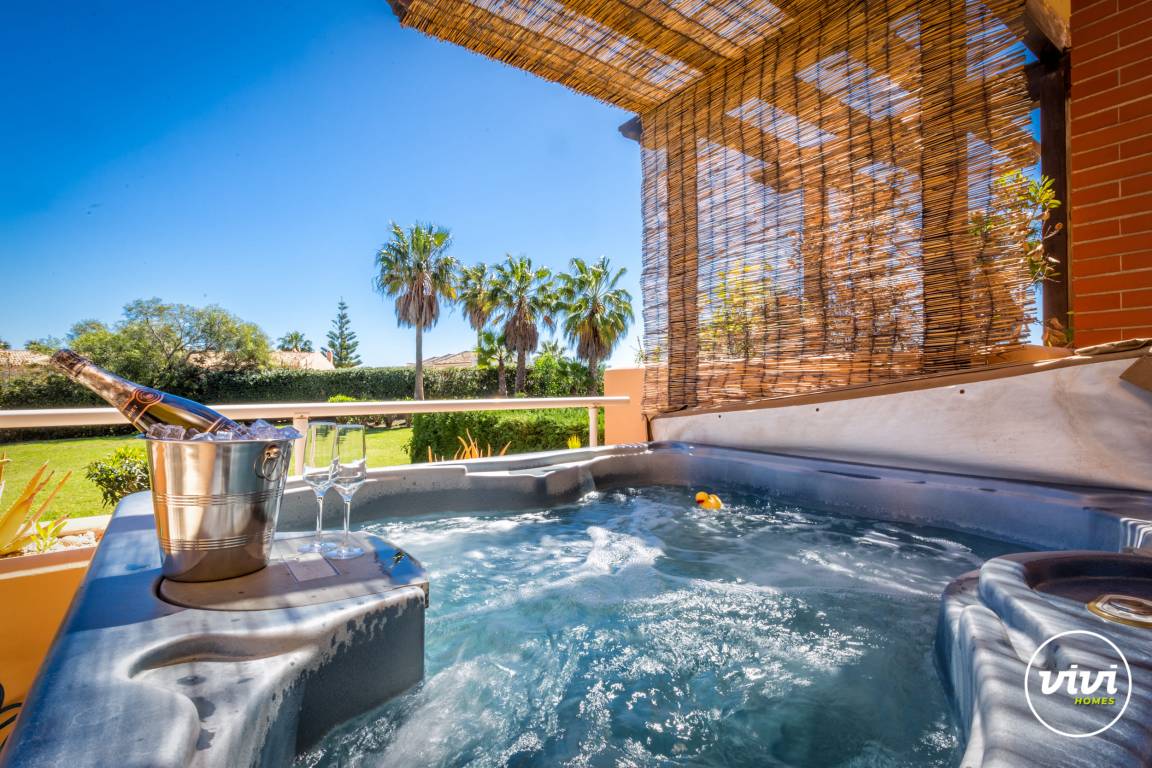80 M² Apartamento ∙ 2 Habitaciones ∙ 4 Huéspedes - Fuengirola