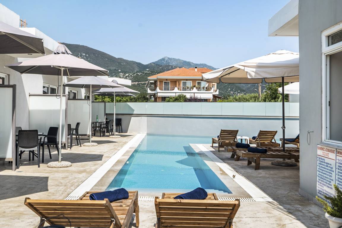 70 M² Apartment ∙ 2 Bedrooms ∙ 5 Guests - Lefkada