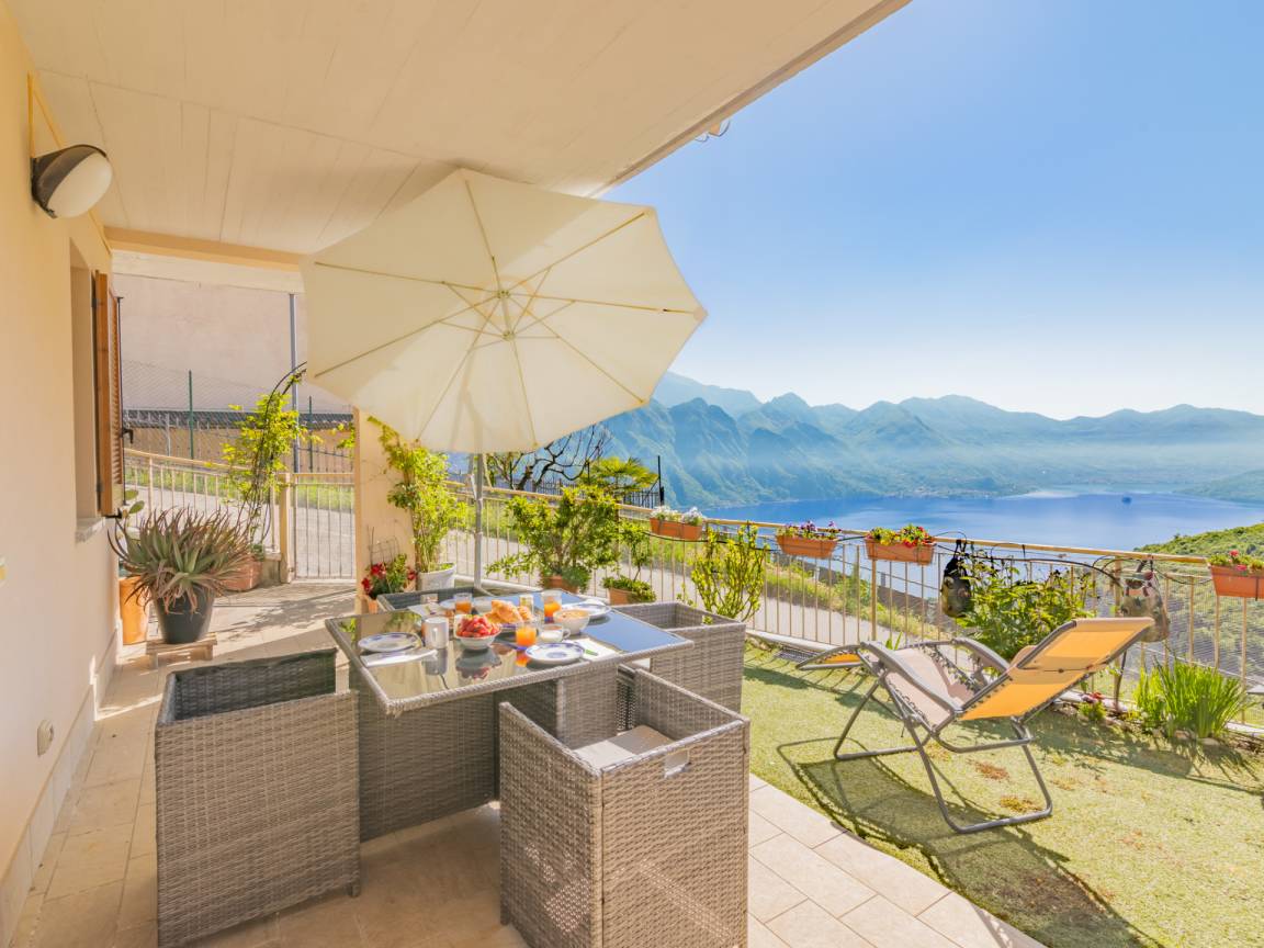 50 M² Apartment ∙ 2 Bedrooms ∙ 5 Guests - Lovere