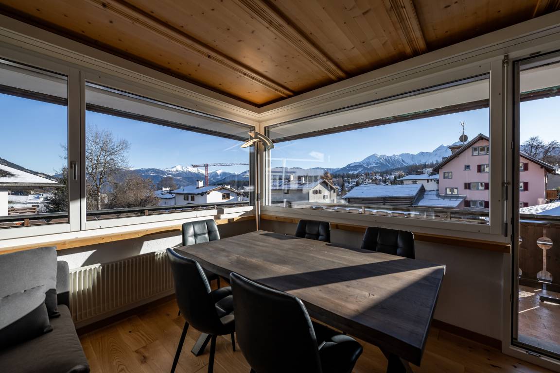 74 M² Ferienwohnung ∙ 2 Schlafzimmer ∙ 6 Gäste - Flims