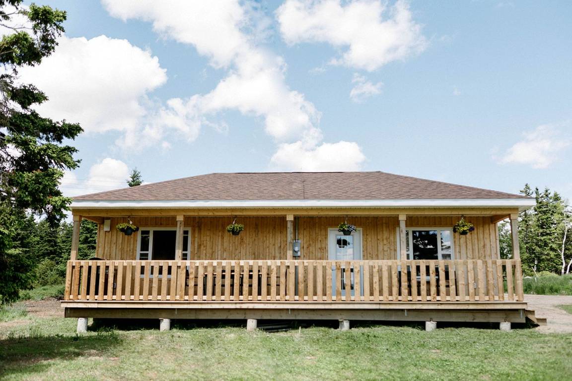 House ∙ 2 Bedrooms ∙ 6 Guests - Ingonish Beach, NS
