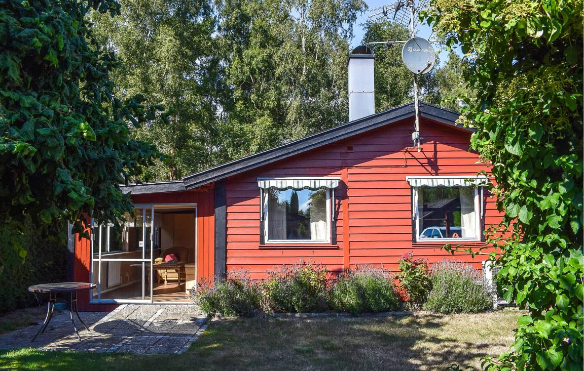 70 M² Ferienhaus ∙ 2 Schlafzimmer ∙ 6 Gäste - Ystad