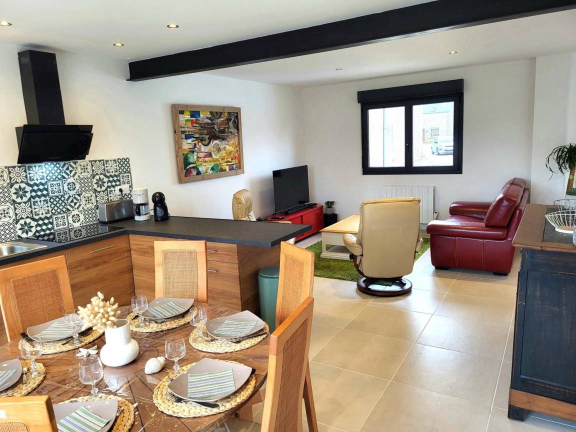 76 M² Huis ∙ 1 Slaapkamer ∙ 6 Gasten - Pirou Plage