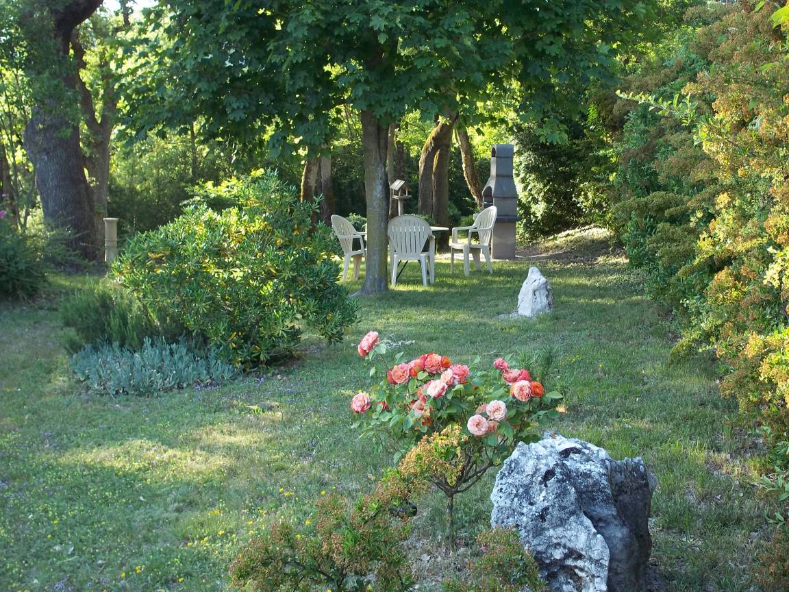 100 M² Gîte ∙ 2 Chambres ∙ 4 Personnes - Crest