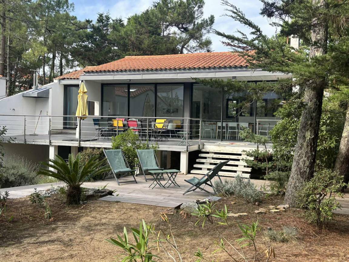 137 M² Maison De Vacances ∙ 6 Chambres ∙ 10 Personnes - La Tranche-sur-Mer