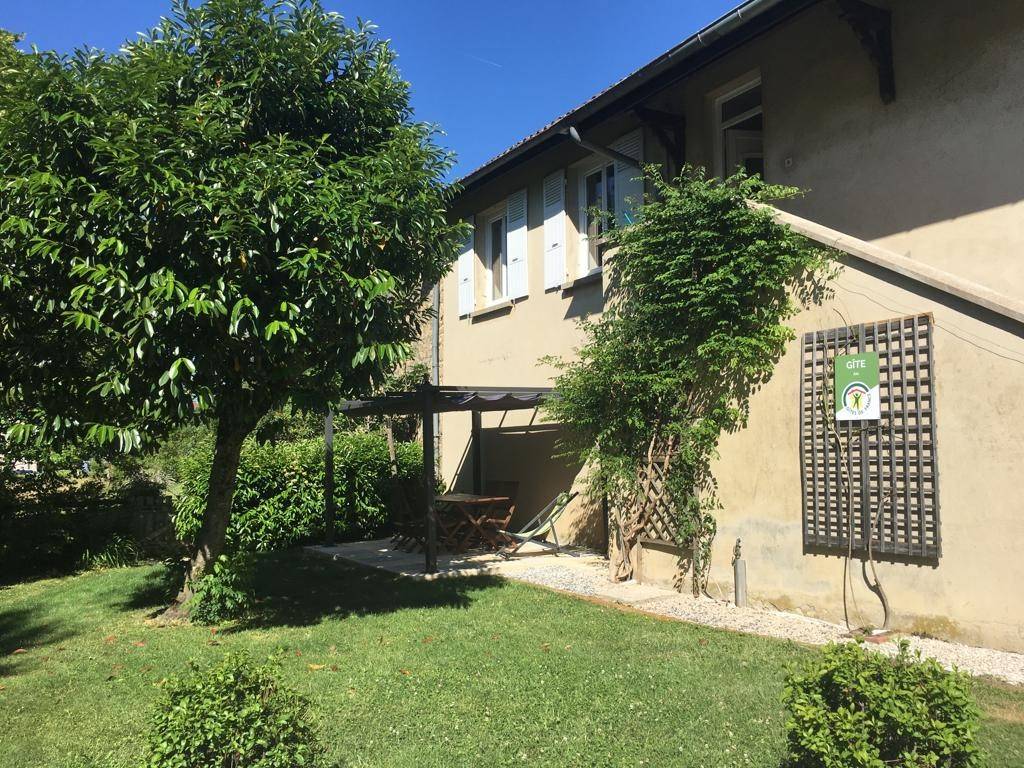 50 M² Gîte ∙ 1 Chambre ∙ 4 Personnes - Ain