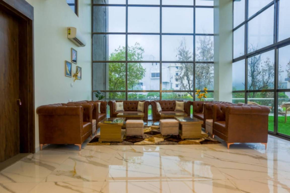9000 M² House ∙ 6 Bedrooms ∙ 12 Guests - Igatpuri
