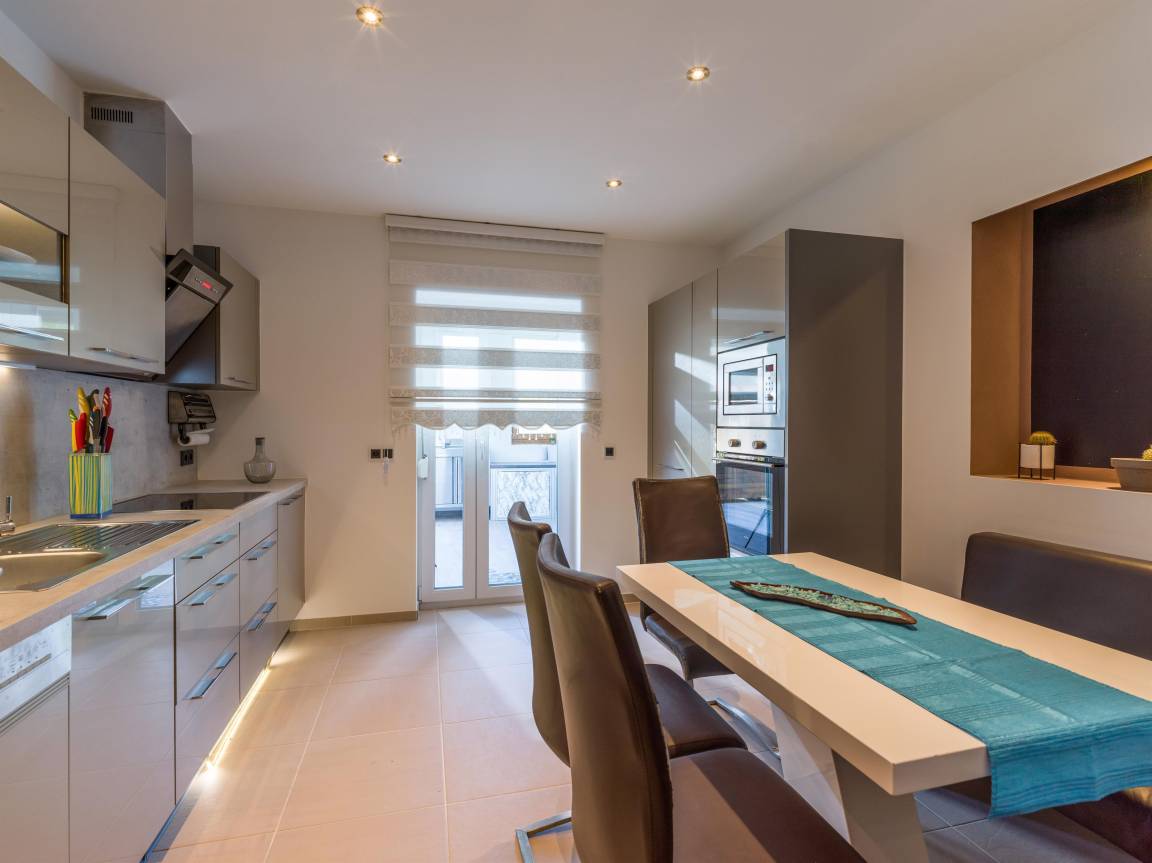 140 M² Apartment ∙ 3 Bedrooms ∙ 6 Guests - Kufstein