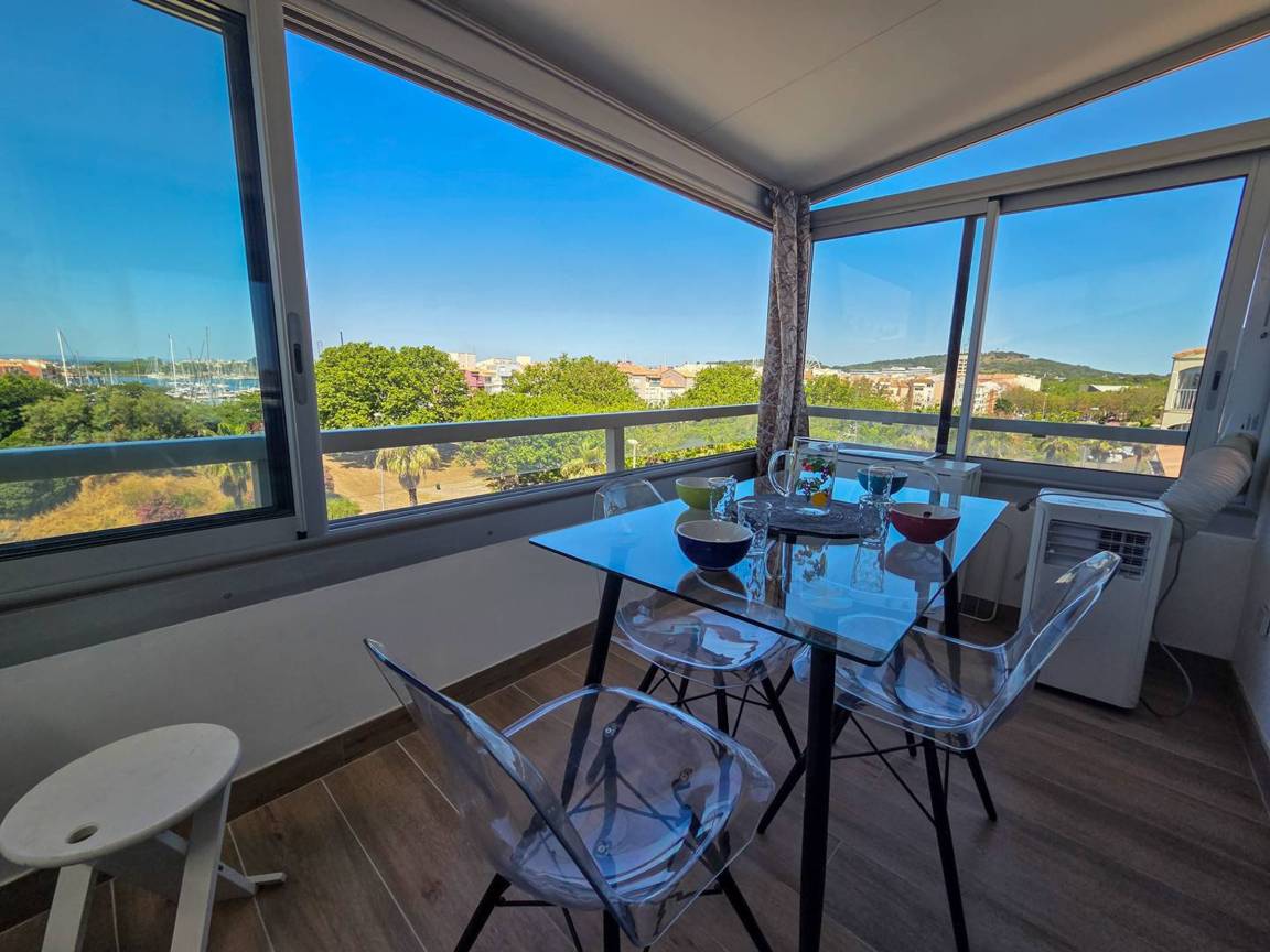 25 M² Studio Asunto ∙ 1 Makuuhuone ∙ 4 Vierasta - Agde