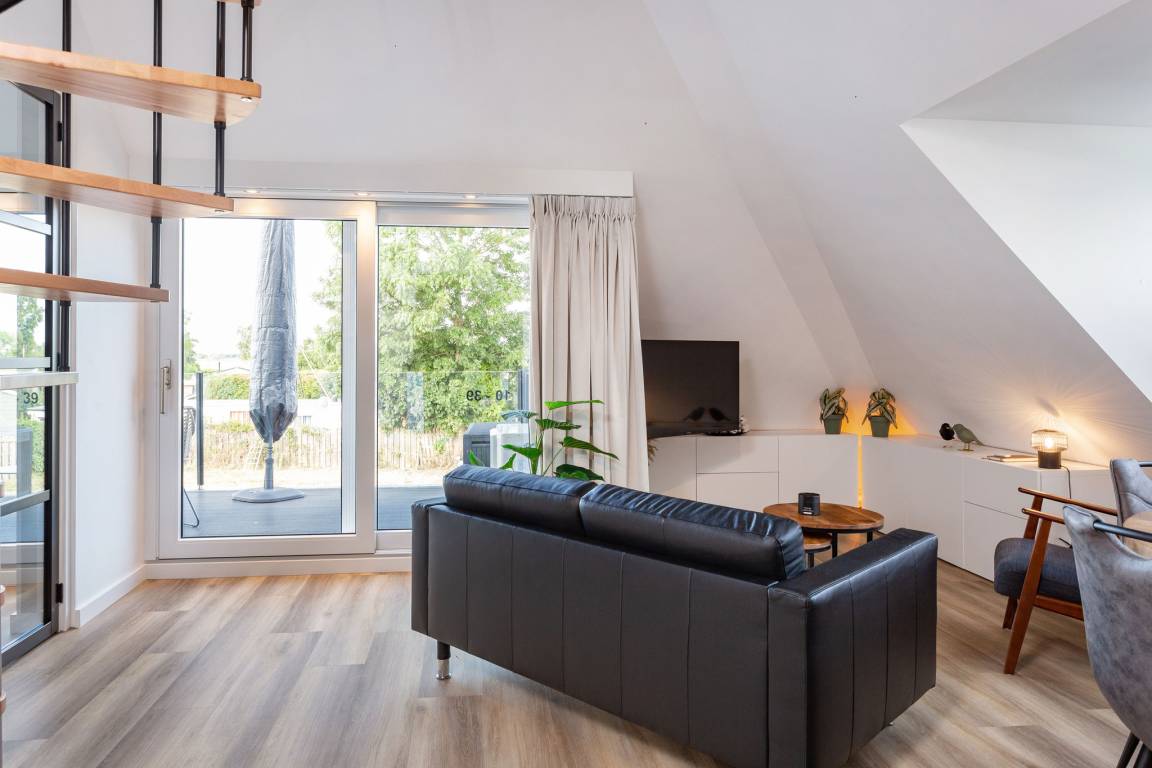 Bungalow ∙ 2 Habitaciones ∙ 4 Huéspedes - Sneek