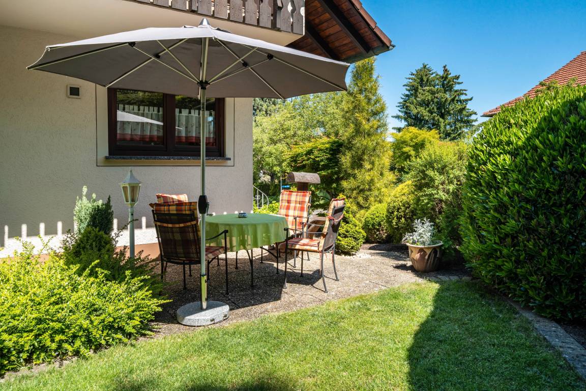 55 M² Ferienwohnung ∙ 1 Schlafzimmer ∙ 5 Gäste - Bahlingen am Kaiserstuhl