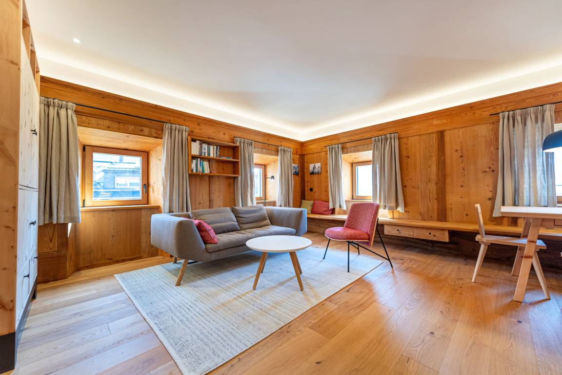 70 M² Apartment ∙ 2 Bedrooms ∙ 4 Guests - Val Gardena