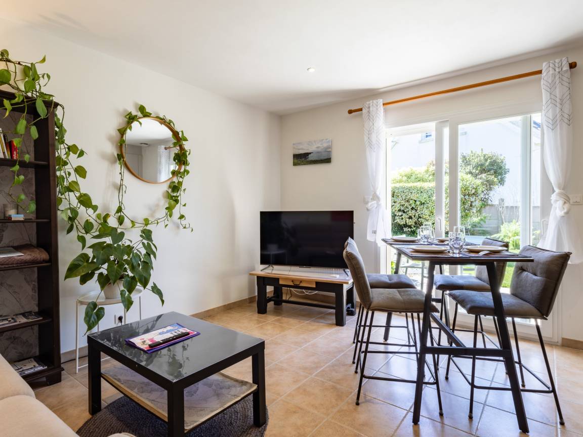 42 M² Maison De Vacances ∙ 1 Chambre ∙ 4 Personnes - Plage Saint Guirec