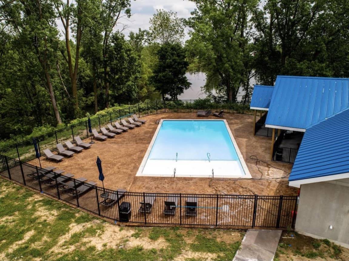 102 M² Apartment ∙ 2 Bedrooms ∙ 6 Guests - Wyoming, MI