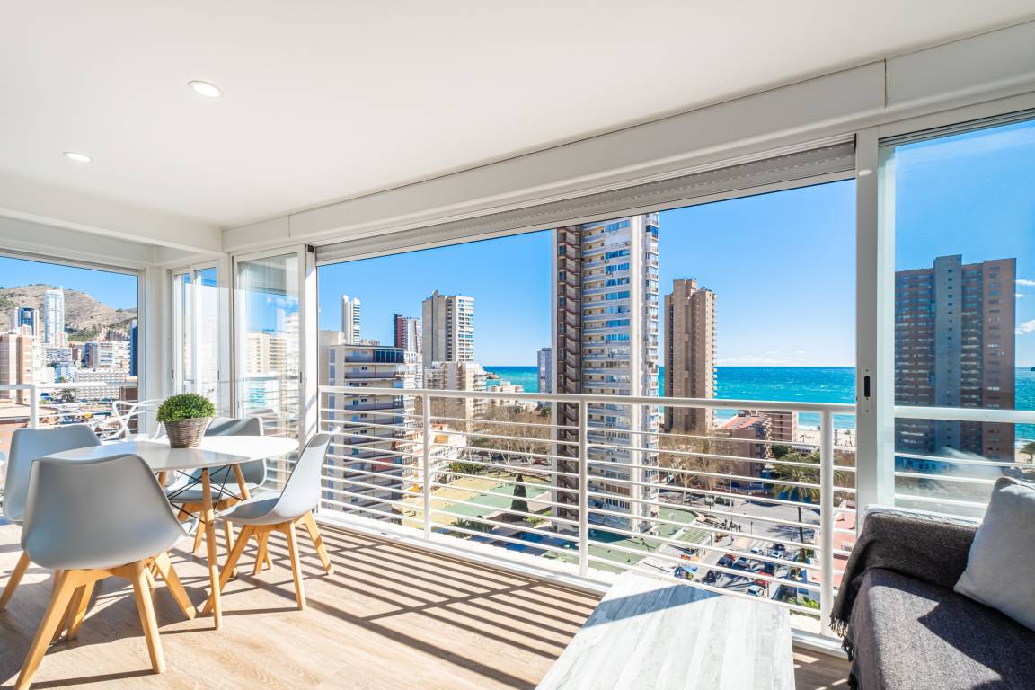 65 M² Apartamento ∙ 1 Habitación ∙ 4 Huéspedes - Benidorm