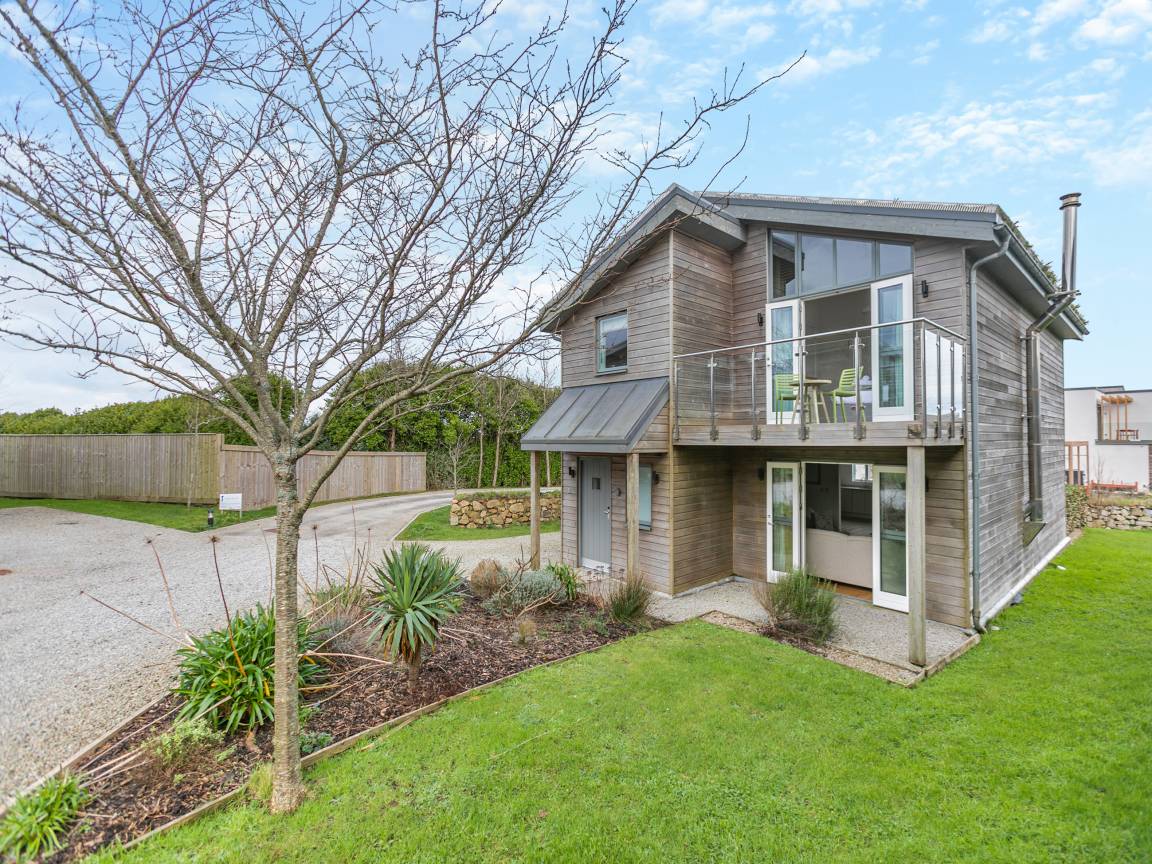 Cottage ∙ 4 Bedrooms ∙ 8 Guests - Penzance