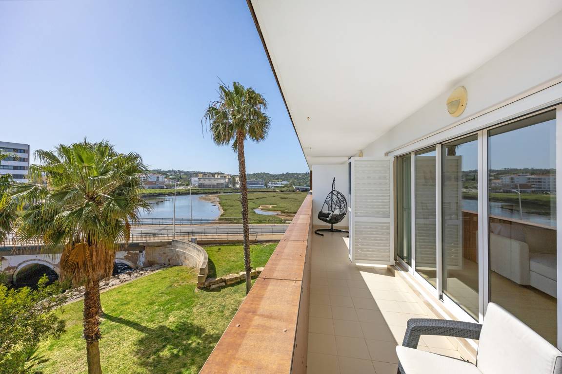 154 M² Apartamento ∙ 2 Habitaciones ∙ 6 Huéspedes - Lagos