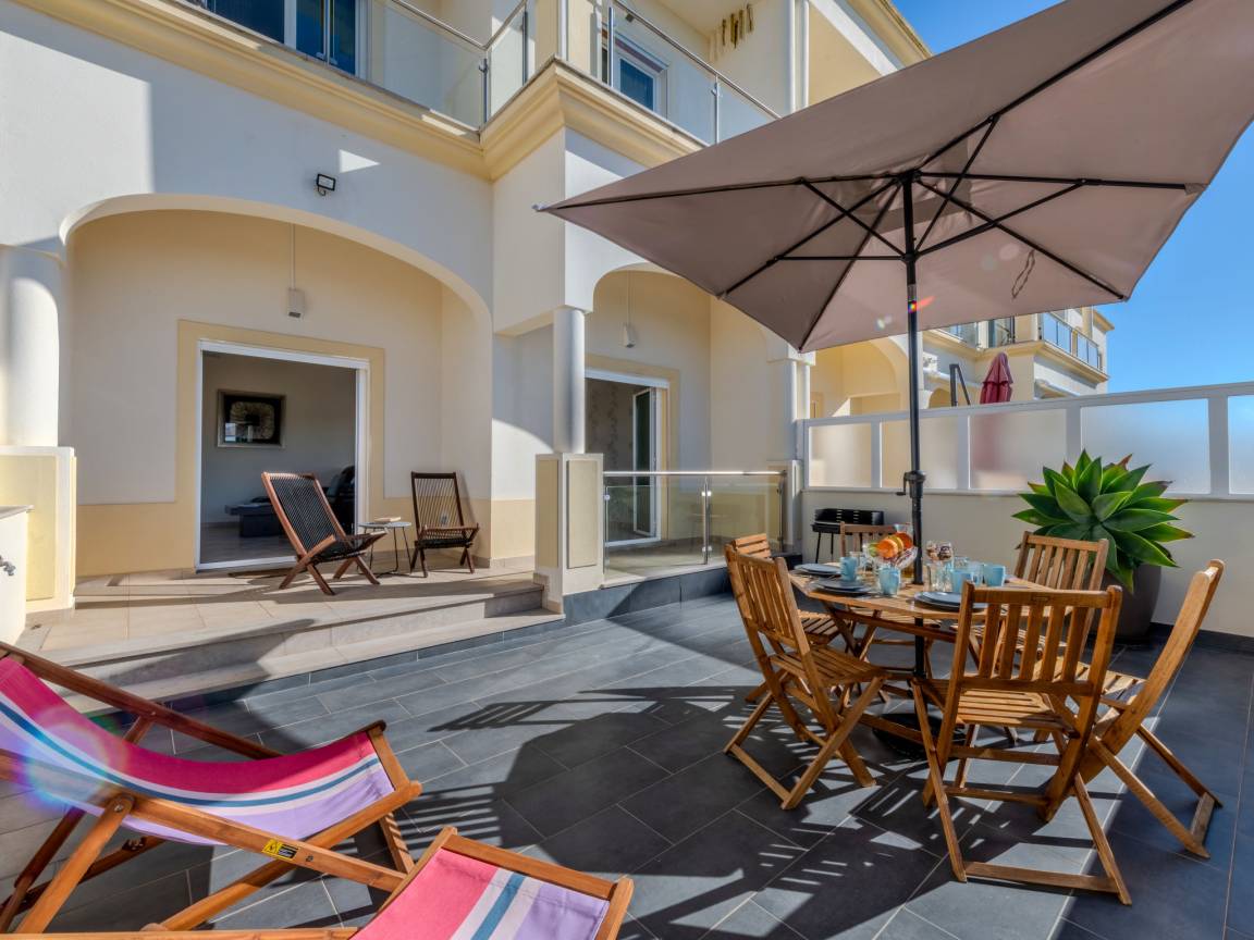 154 M² Maison De Vacances ∙ 3 Chambres ∙ 6 Personnes - Guia