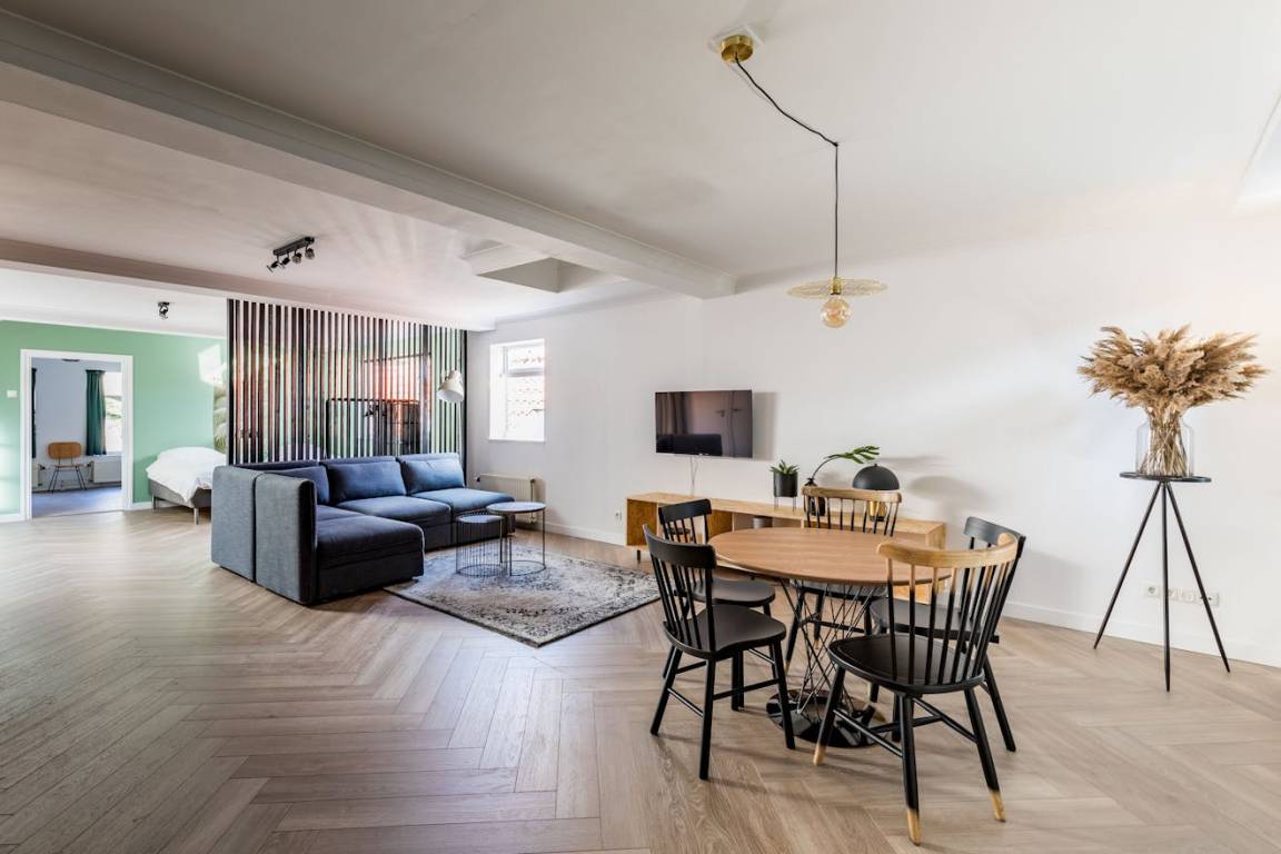 80 M² Apartamento ∙ 1 Habitación ∙ 6 Huéspedes - Rotterdam