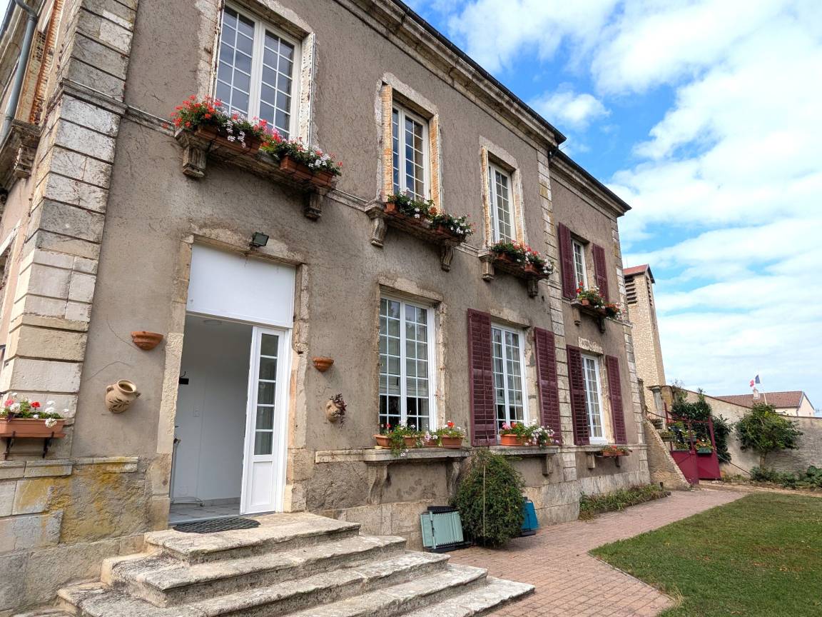 87 M² Cottage ∙ 2 Bedrooms ∙ 4 Guests - Lorraine