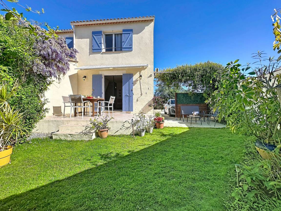 44 M² Maison De Vacances ∙ 2 Chambres ∙ 4 Personnes - Le Grau-du-Roi