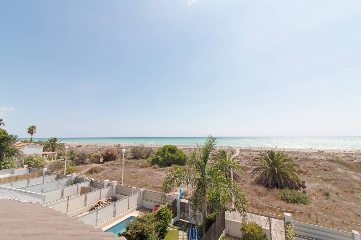 183 M² Bungalow ∙ 3 Bedrooms ∙ 6 Guests - Sagunto