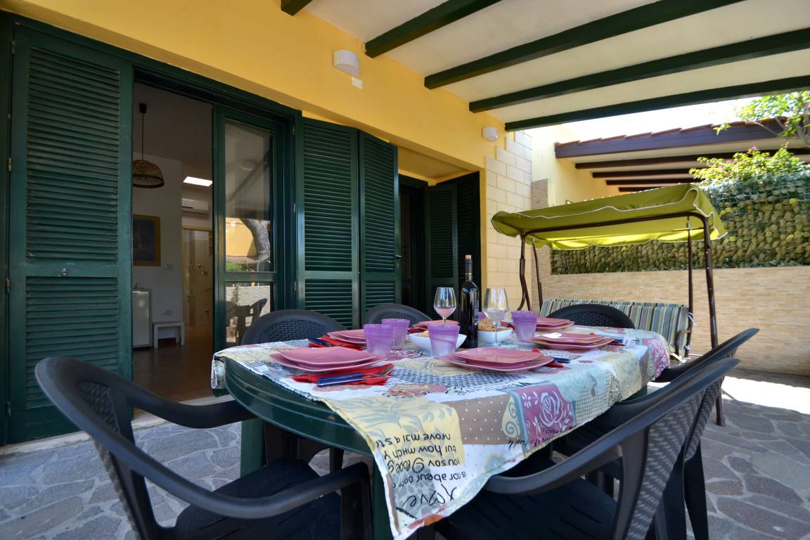 100 M² Villa ∙ 2 Habitaciones ∙ 5 Huéspedes - Torre dell'Orso