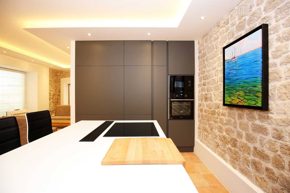 82 M² Apartment ∙ 1 Bedroom ∙ 4 Guests - Skradin