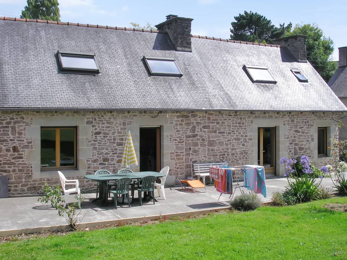 140 M² Maison De Vacances ∙ 3 Chambres ∙ 10 Personnes - Plouha