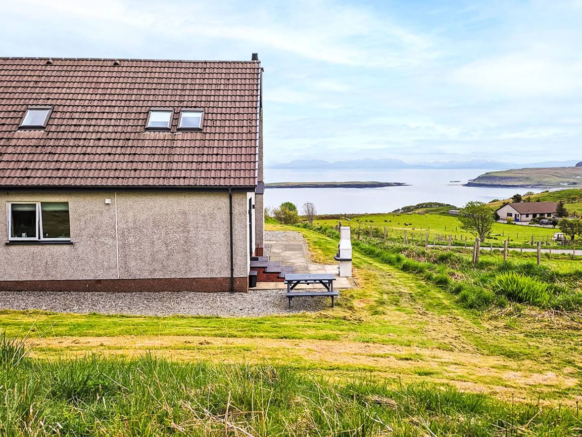 151 M² House ∙ 4 Bedrooms ∙ 8 Guests - Uig