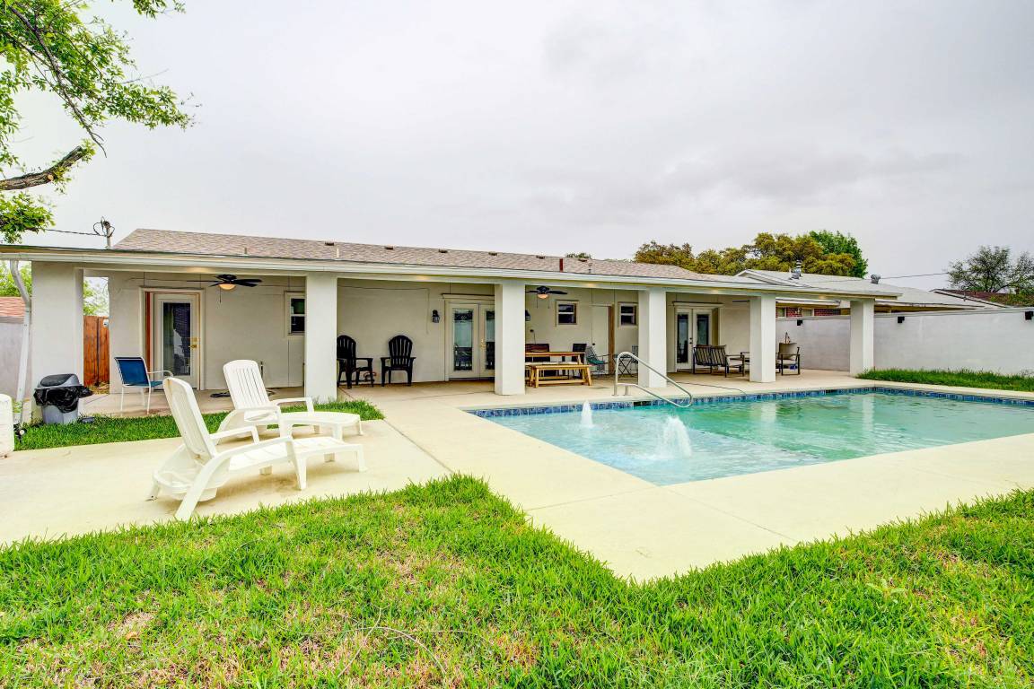 185 M² House ∙ 3 Bedrooms ∙ 6 Guests - Eagle Pass, TX