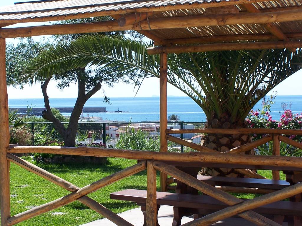 48 M² Apartment ∙ 2 Bedrooms ∙ 4 Guests - Ischia