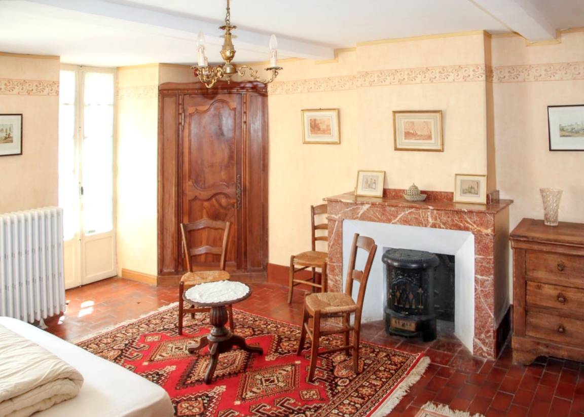 250 M² Huis ∙ 5 Slaapkamers ∙ 13 Gasten - Ariège