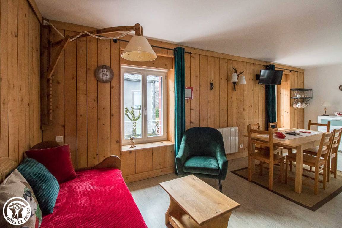 44 M² Gîte ∙ 2 Chambres ∙ 4 Personnes - Puy de Sancy