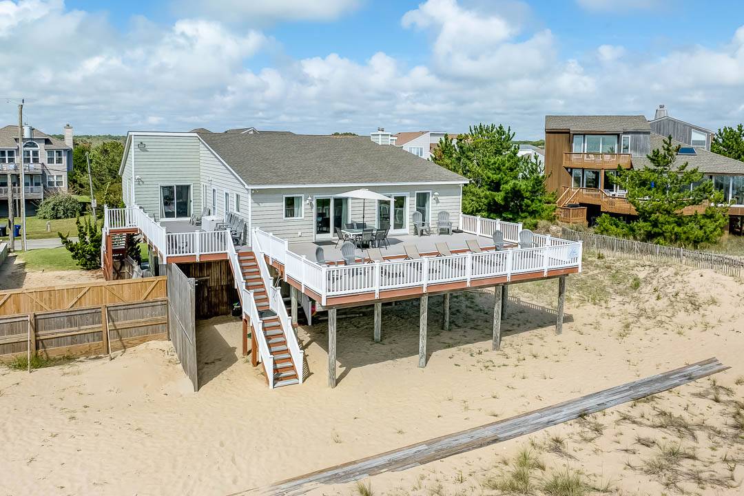 House ∙ 6 Bedrooms ∙ 17 Guests - Virginia Beach, VA